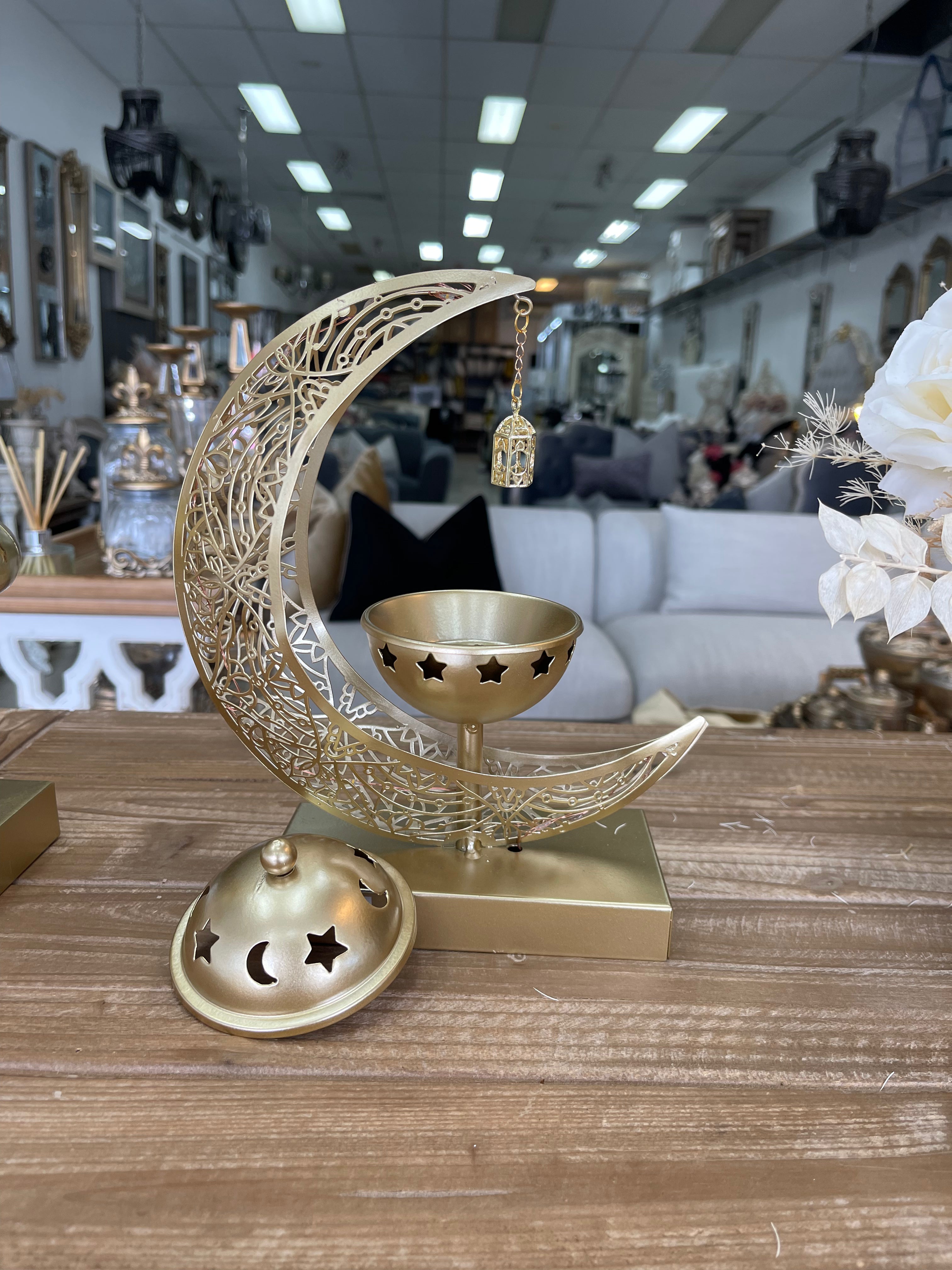 Incense Holder Moon Shaped – PHRONIC FURNITURE